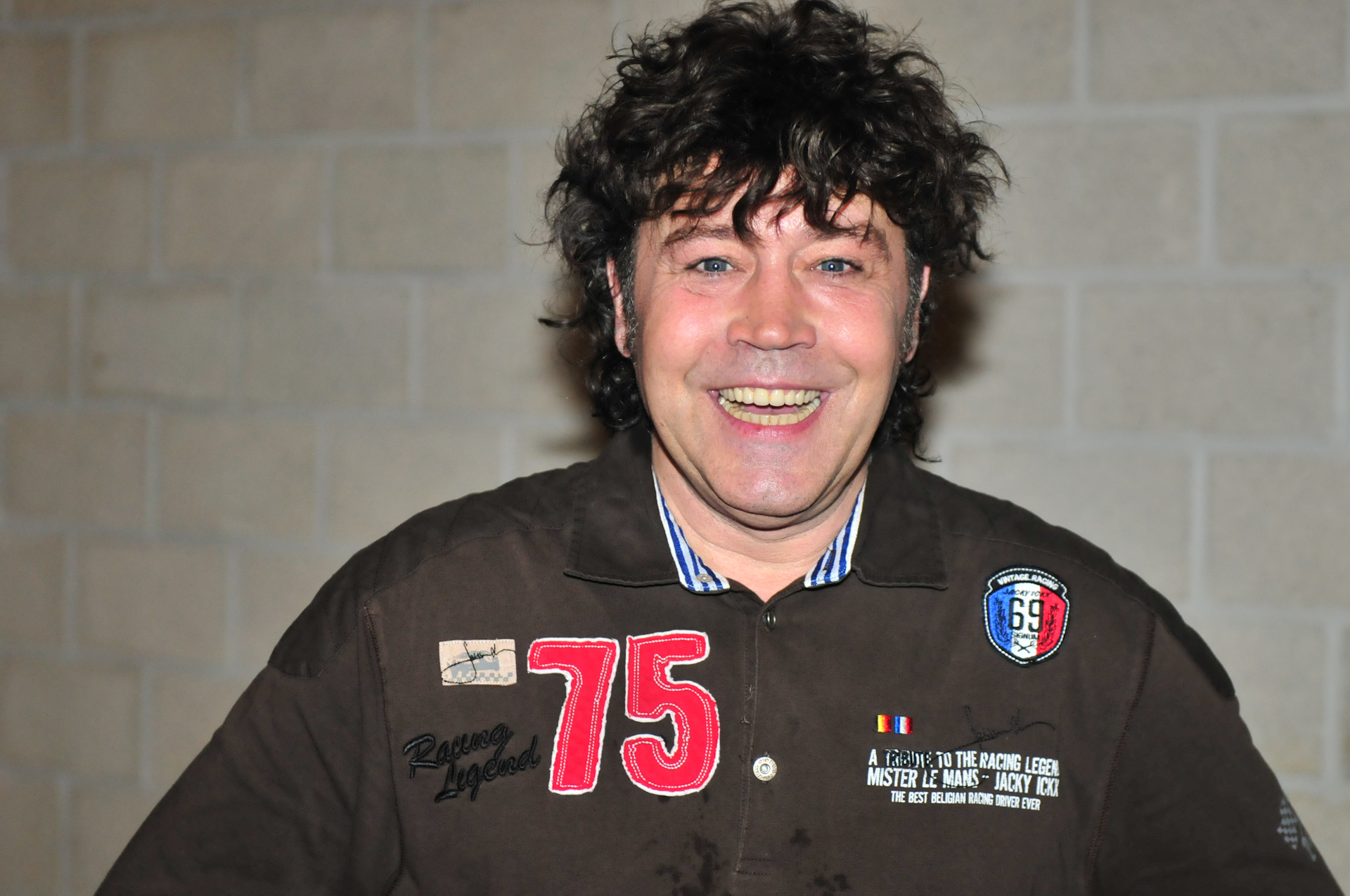 Dennie Christian opent nieuwe wereld na operatie - Showbizznieuws 24/7