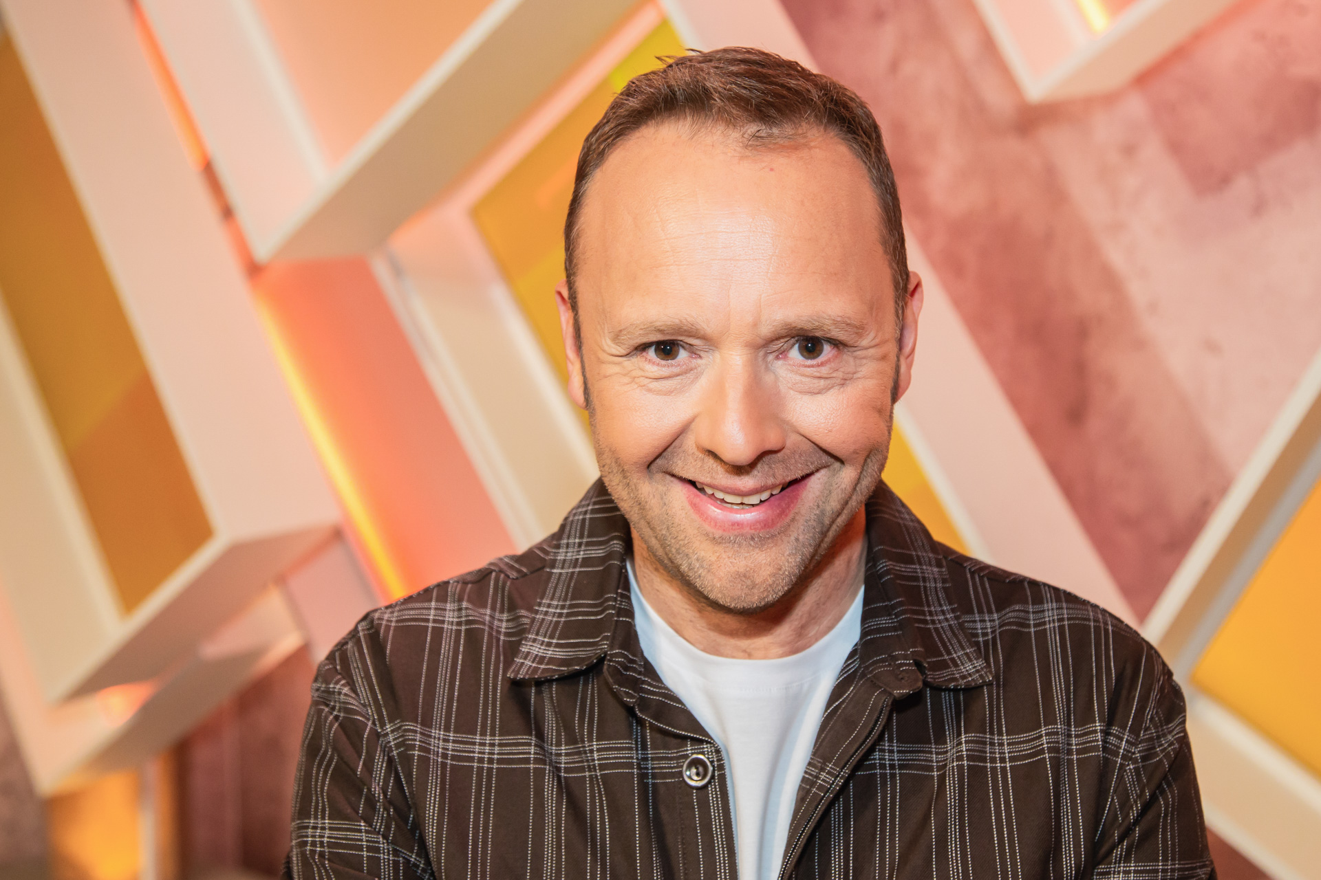 Richard Groenendijk: “Ik moet overdreven acteren” - Showbizznieuws 24/7